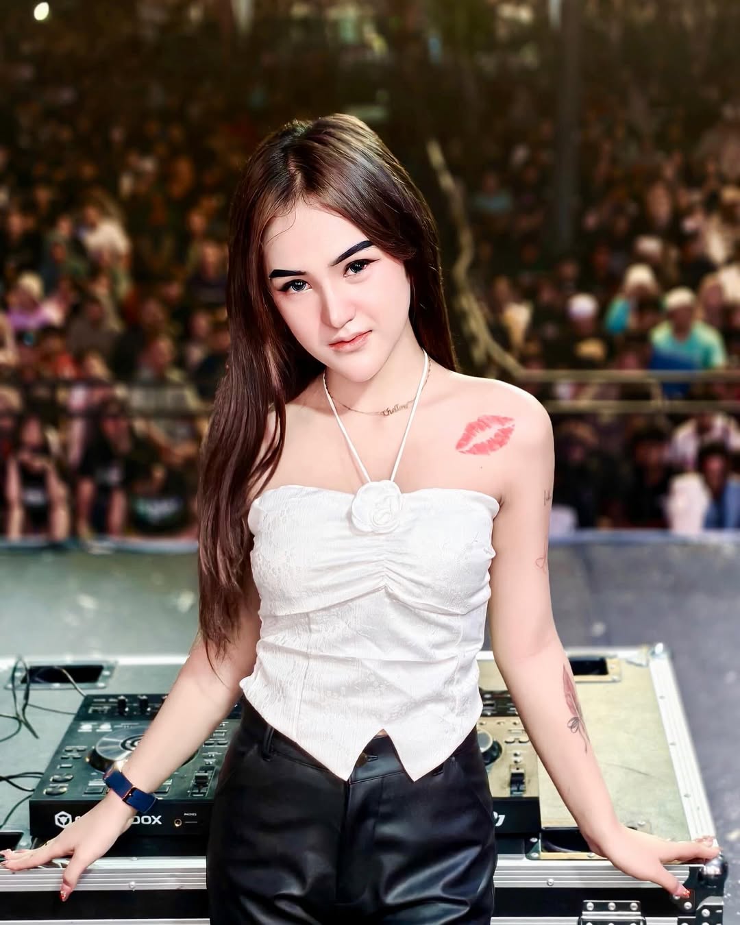 Terkuak! Di Balik Wajah Icha Chellow Bidadari Sound Horeg Jawa Timur ...