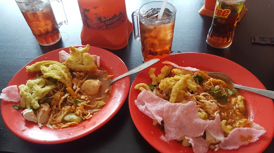 3 Restoran Tradisional Terbaik di Jakarta versi TasteAtlas, Lapo ...