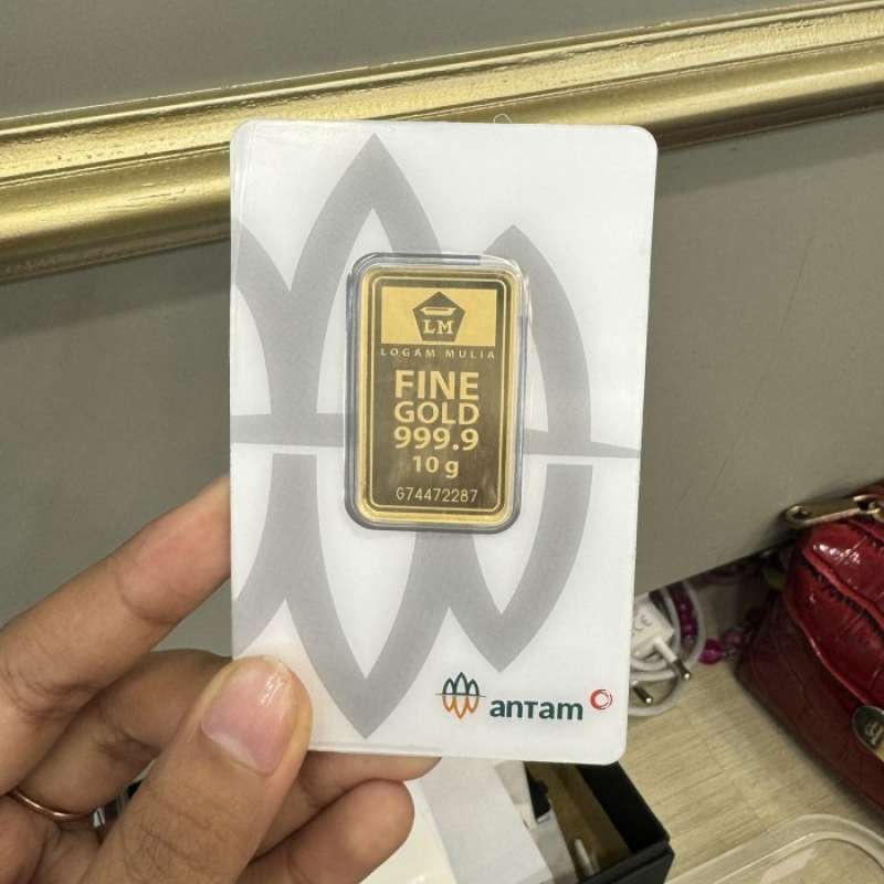 Daftar Lengkap Harga Emas Antam, UBS, dan Galeri24 per 13 Oktober 2025