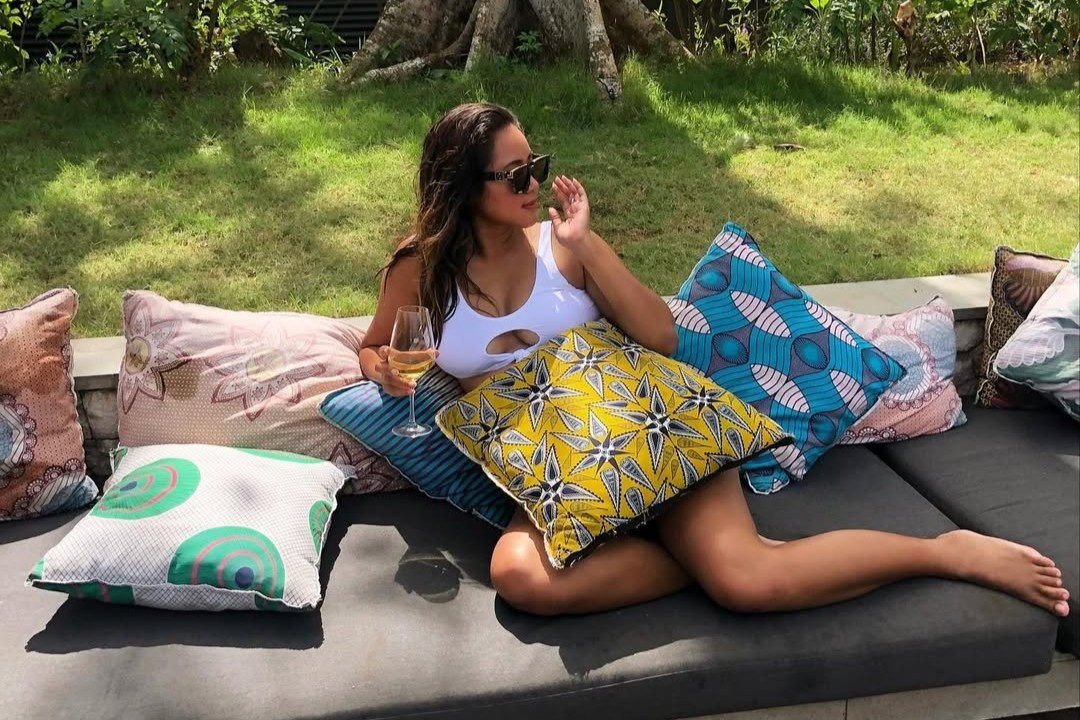 Seksi! 10 Foto Body Goals Lydia Juliana Rumangkang, Diduga Ibu dari ...