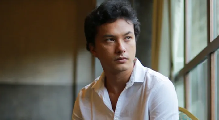 Nicholas Saputra Ngaku Temukan Pemeran Rangga Lewat TikTok, Siapa Dia?