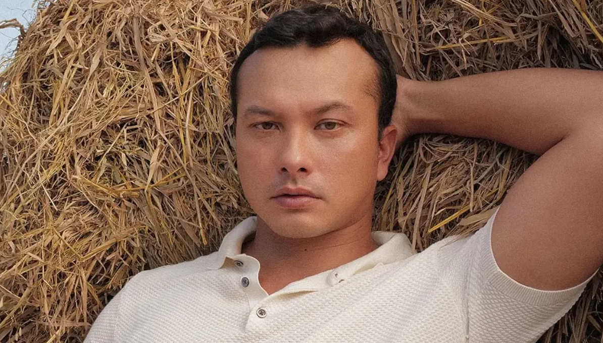 Nicholas Saputra Ngaku Temukan Pemeran Rangga Lewat TikTok, Siapa Dia?