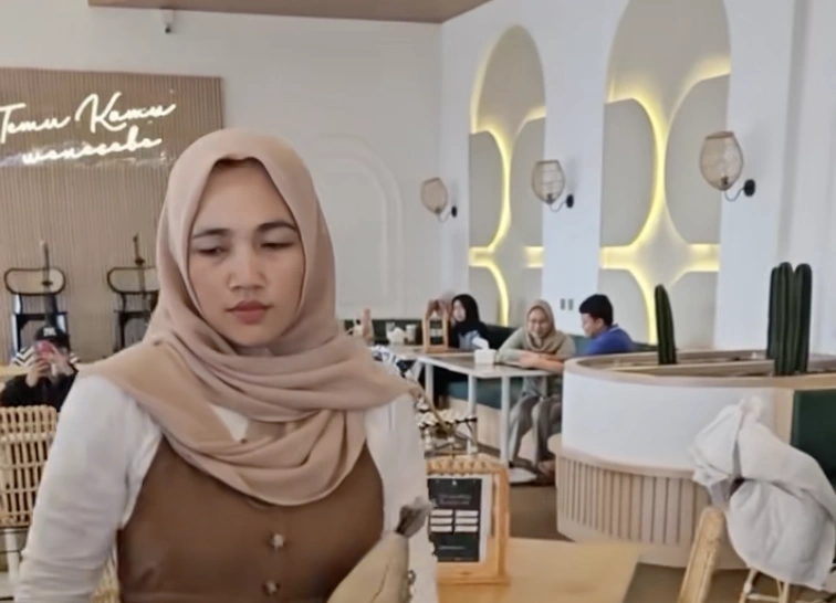 Klarifikasi Anik Nur Hidayati, Guru SD Wonosobo yang Dituding Pelakor Suami Orang