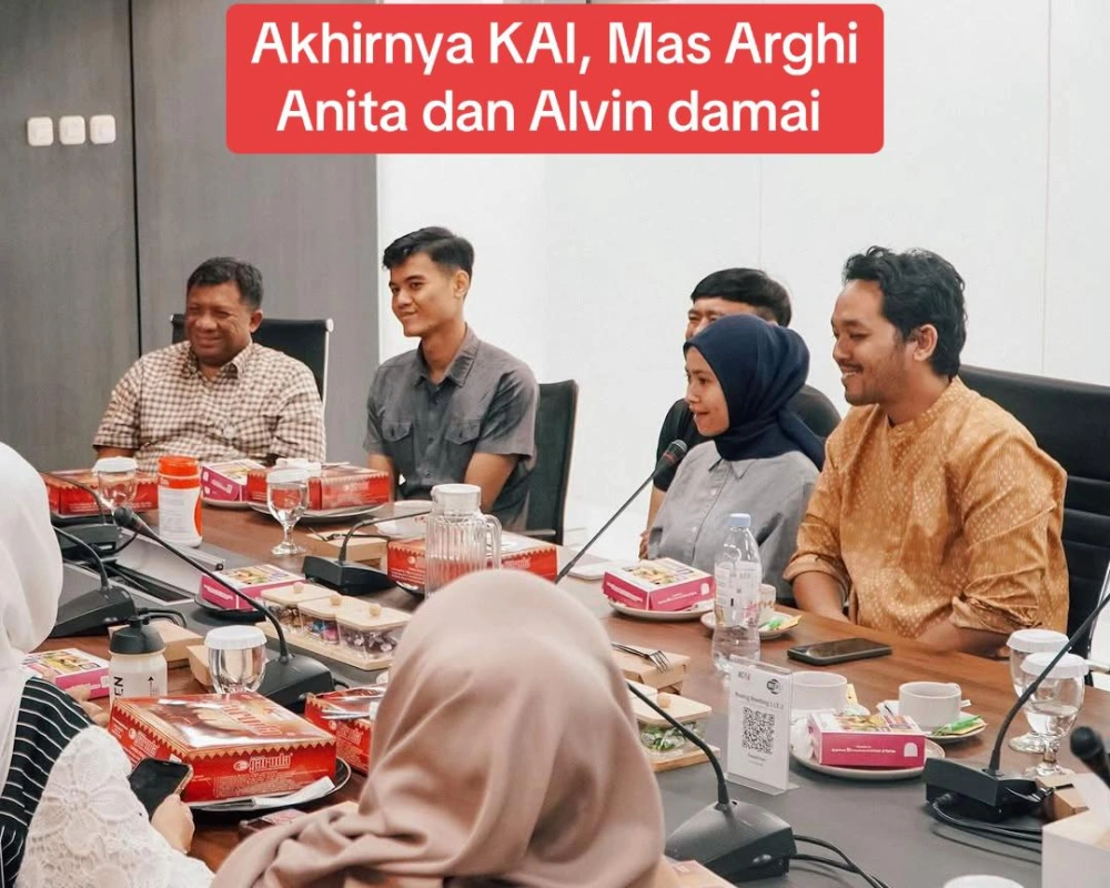 Anita Dewi Viral Kehilangan Tumbler di KAI, Teman Muncul Singgung Utang ...