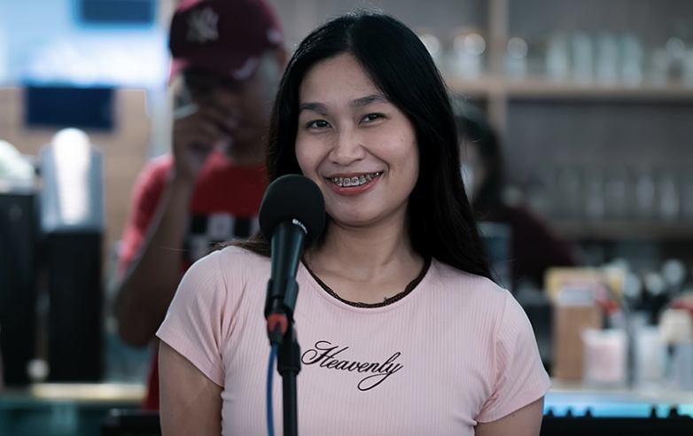 Biodata dan Agama Muthia Nadhira, Istri Ferry Irwandi yang Cantik dan ...